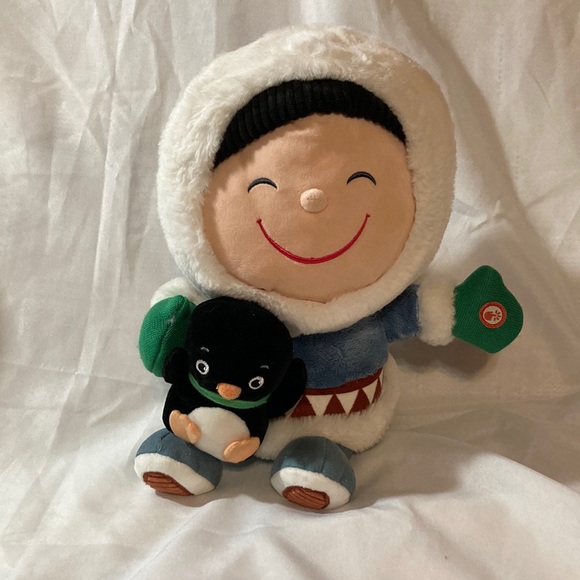 Hallmark | Toys | Hallmark Frosty Friends Eskimo Boy With Penguin ...